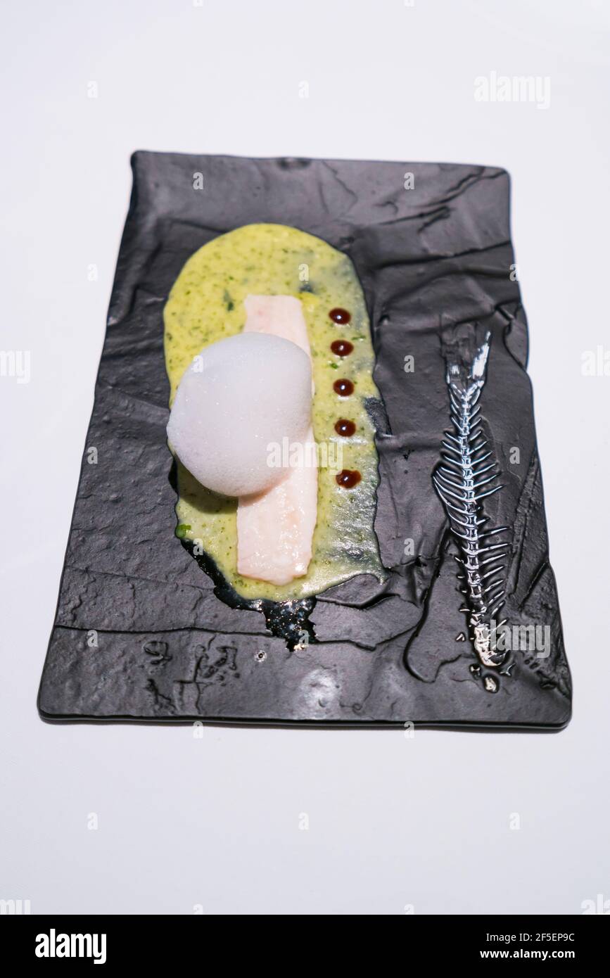 Les moles restaurant hi-res stock photography and images - Alamy