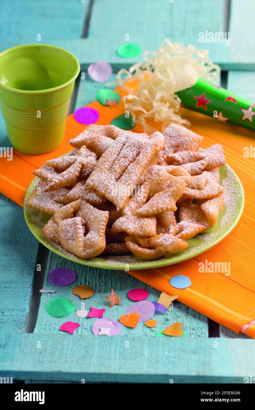 Traditional italian fried pastries Stock Photo - Alamy