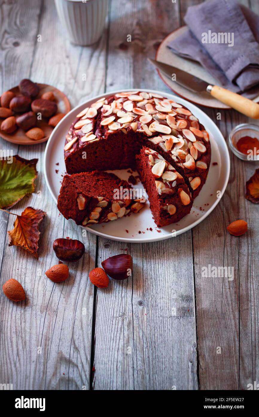 Chestnut cake hi-res stock photography and images - Alamy