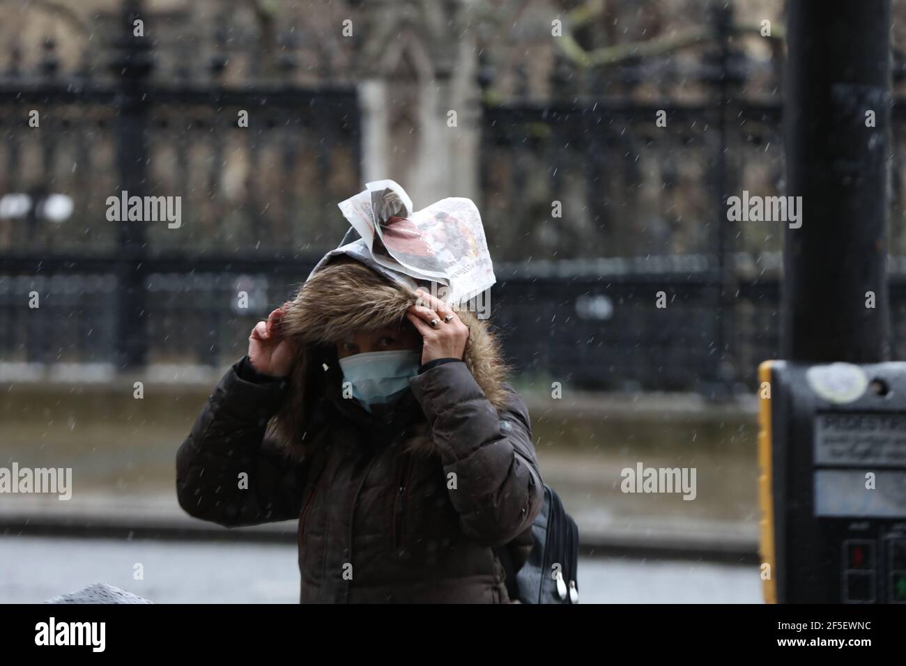 Rain head newspaper hi-res stock photography and images - Alamy