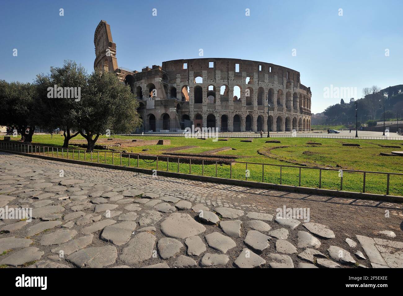 Rome building roads hi-res stock photography and images - Alamy