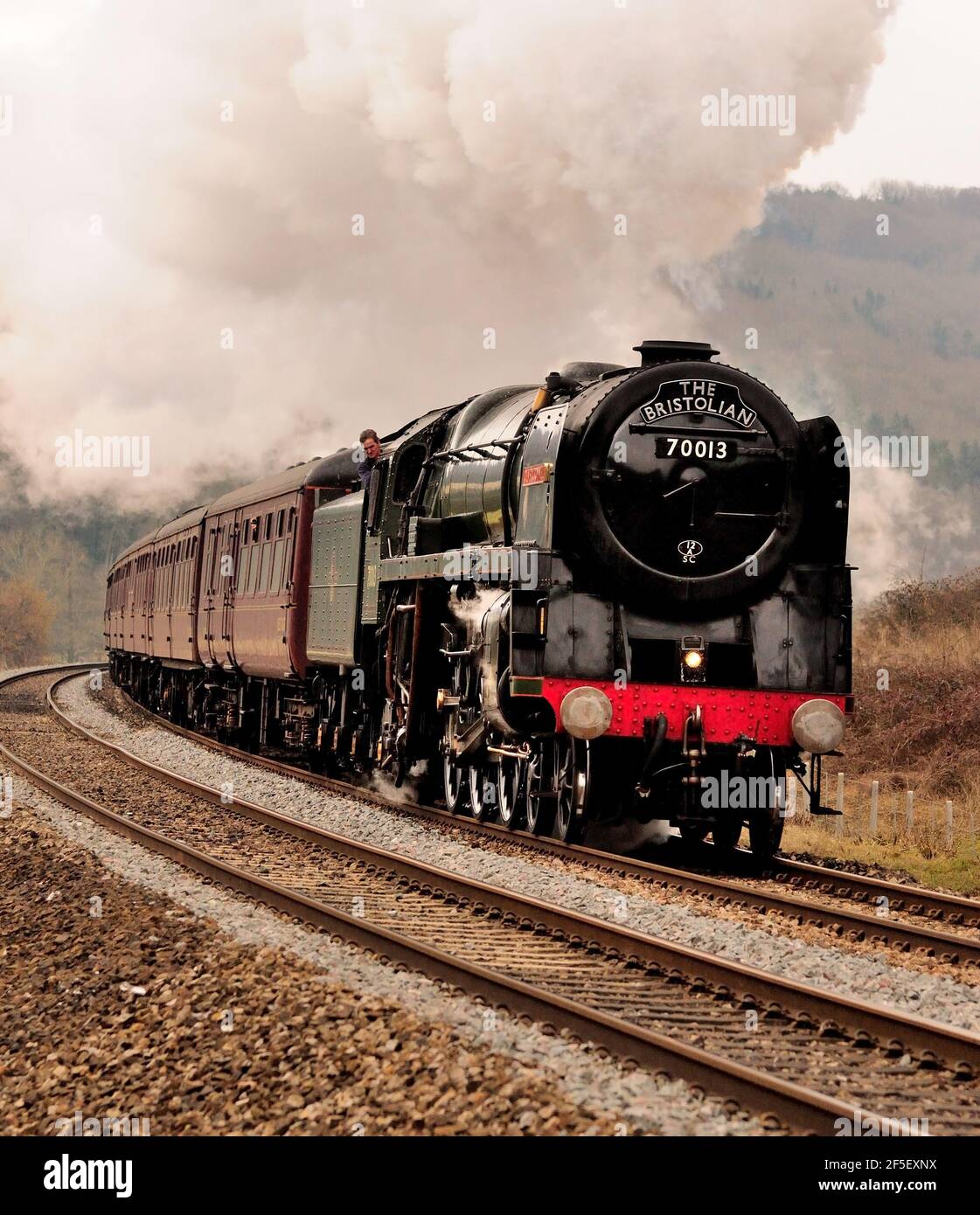 BR Standard class pacific No 70013 Oliver Cromwell hauling The ...