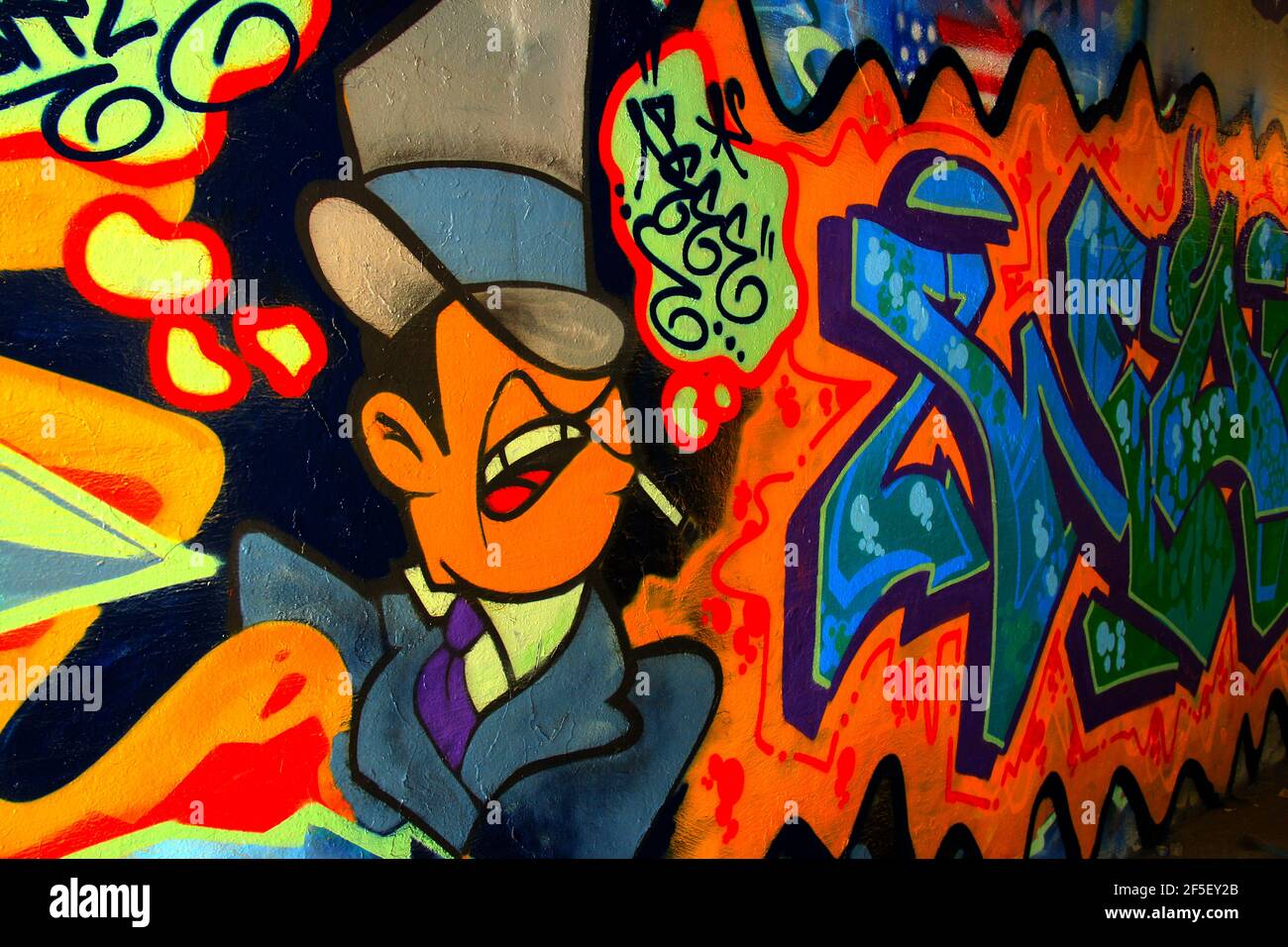 Random street hi-res stock photography and images - Alamy