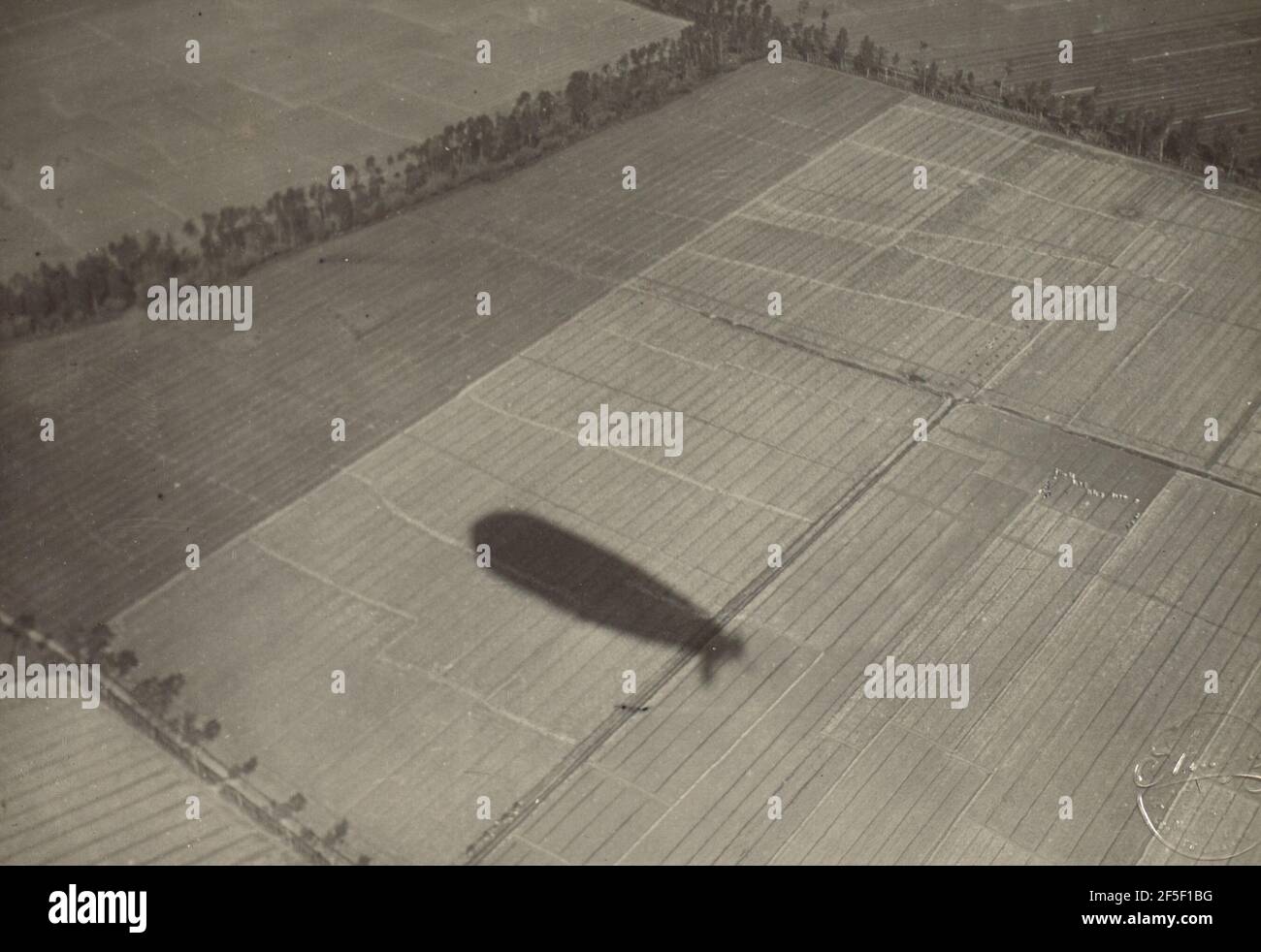 Shadow of a blimp. Fédèle Azari (Italian, 1895 - 1930 Stock Photo - Alamy