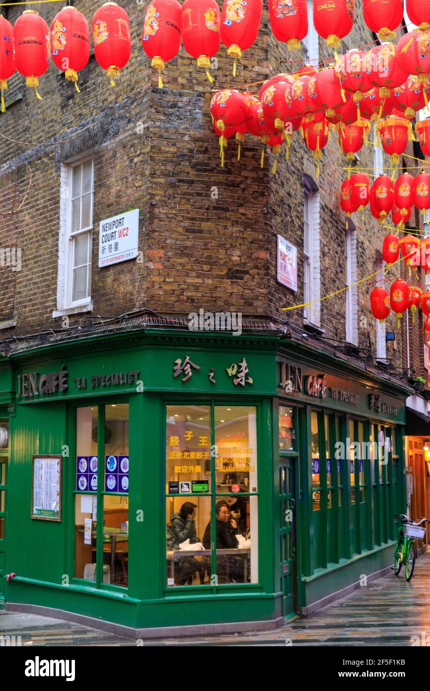 Jen cafe in chinatown hi-res stock photography and images - Alamy