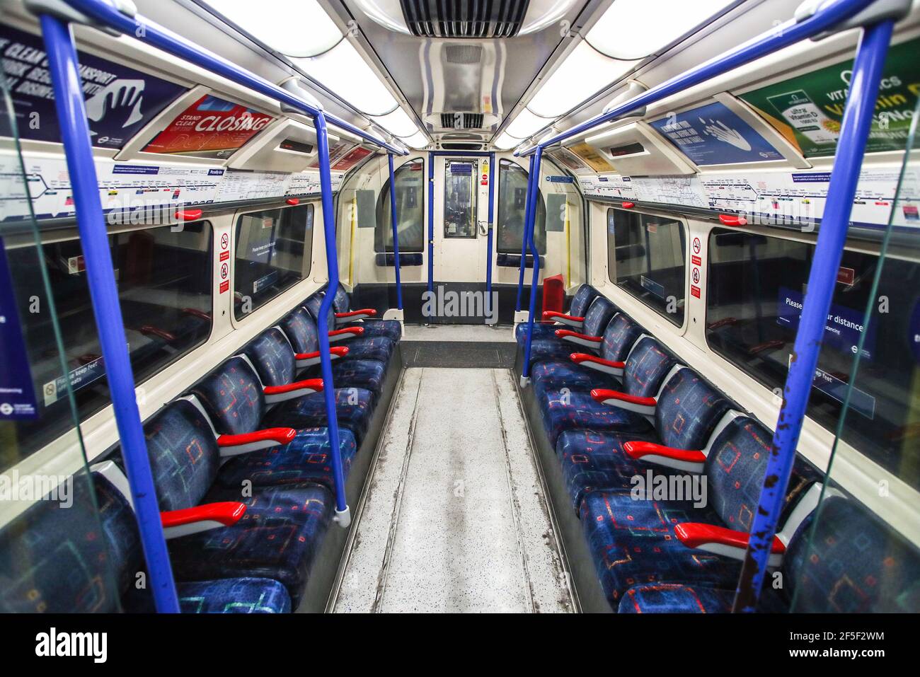 Empty tube carriage hi-res stock photography and images - Alamy