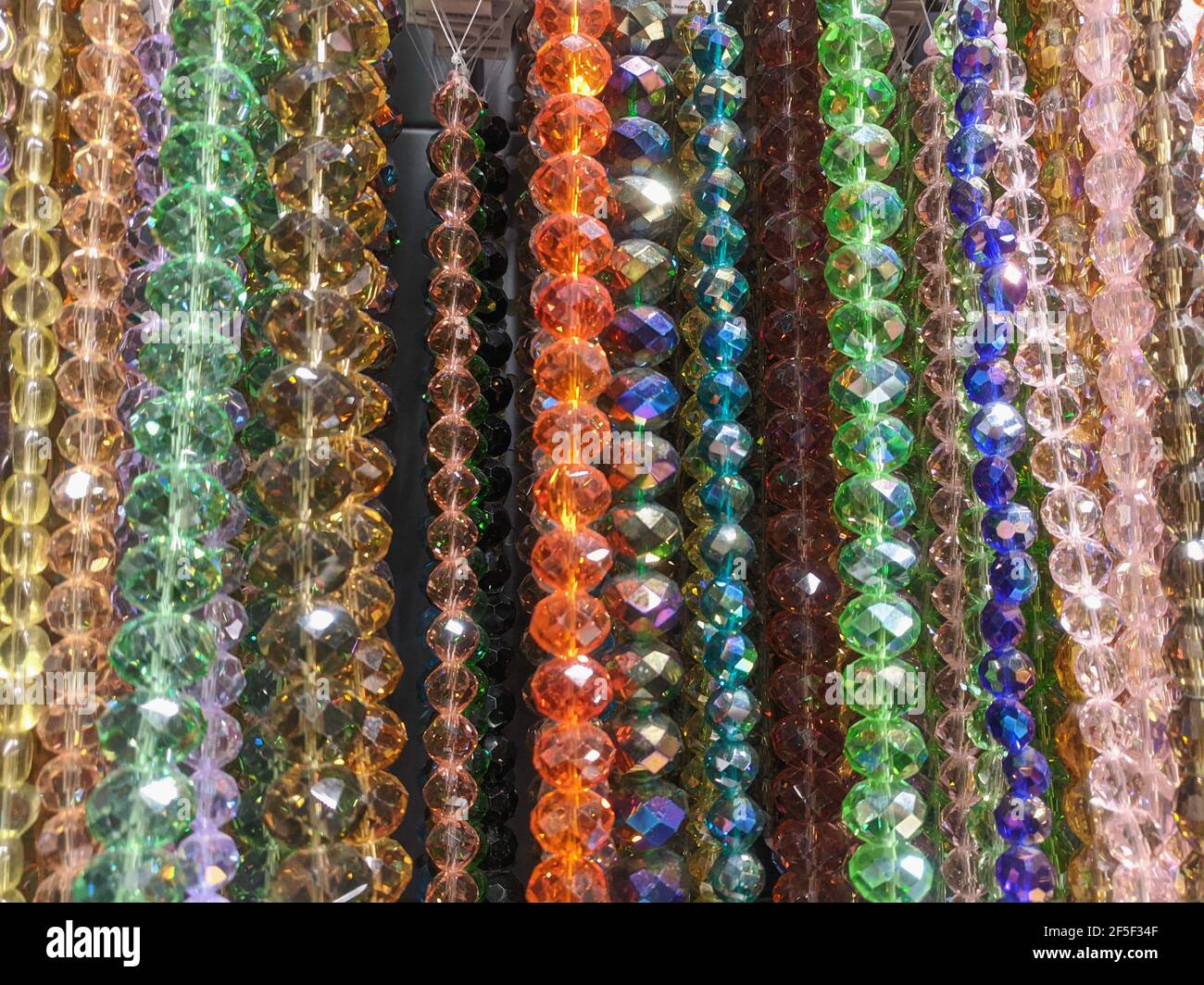 Crystal beads hi-res stock photography and images - Alamy