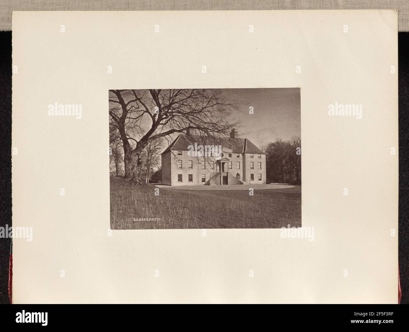 Thomas annan 1829 1887 hi-res stock photography and images - Alamy