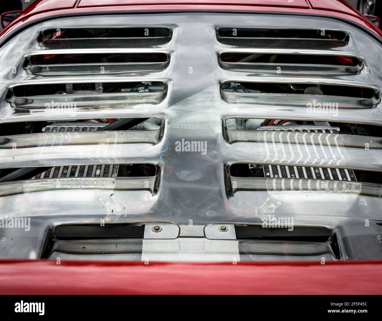 V8 engine ferrari hi-res stock photography and images - Alamy