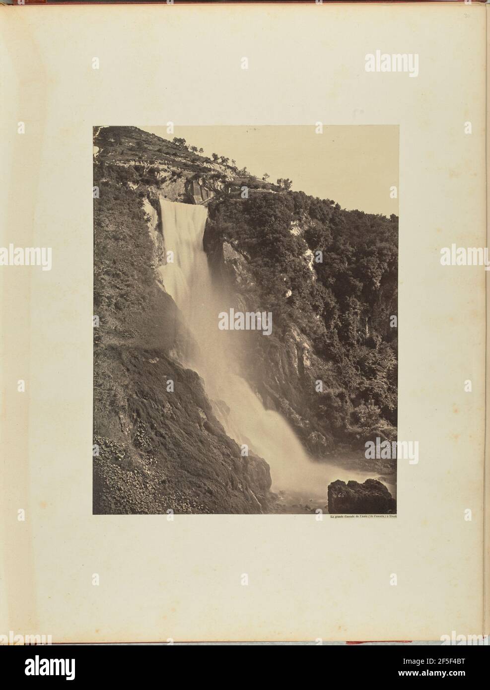 La grande Cascade de l'Anio (la Cascata) à Tivoli. James Anderson ...