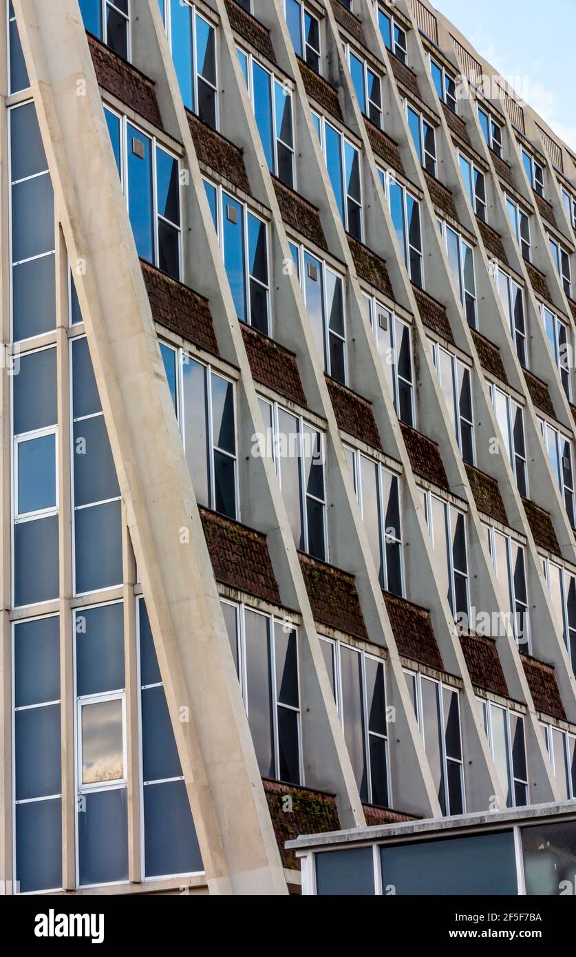 Toast Rack High Resolution Stock Photography and Images - Alamy