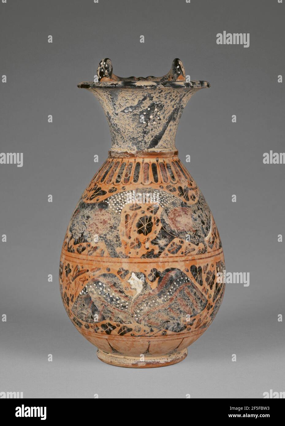 Corinthian olpe hi-res stock photography and images - Alamy