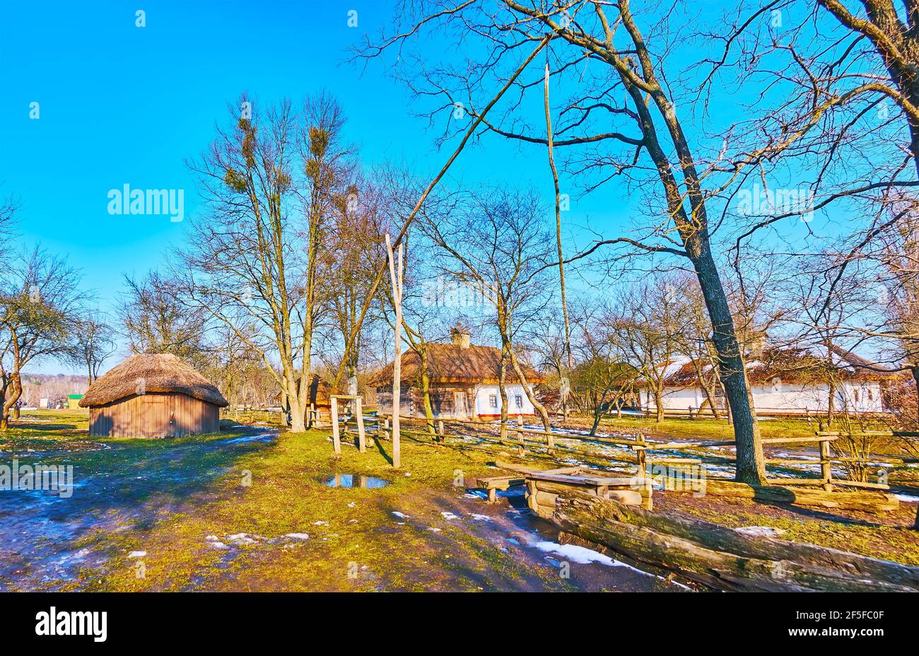 Court barn museum hi-res stock photography and images - Alamy