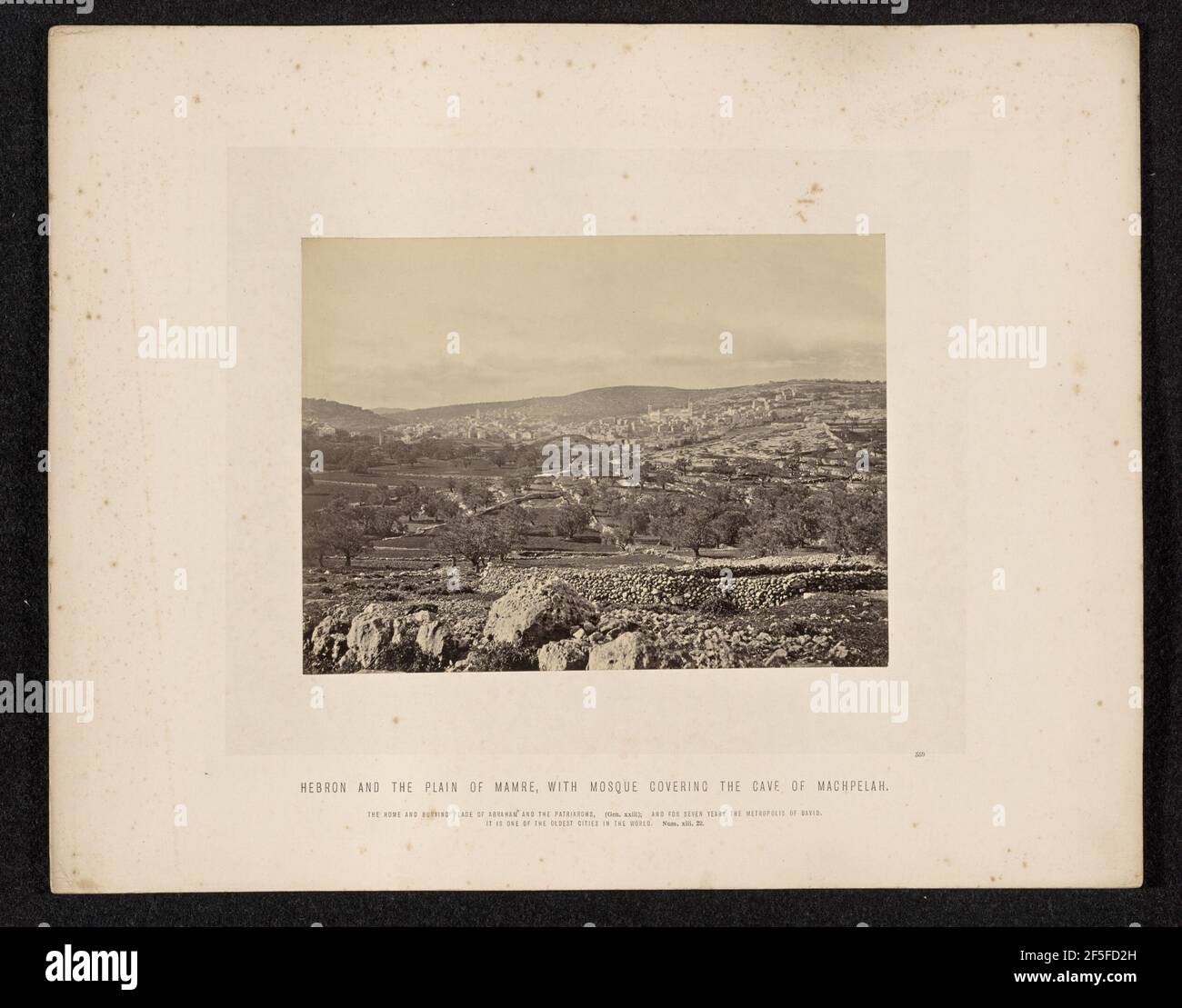 Hebron cave of machpelah hi-res stock photography and images - Alamy