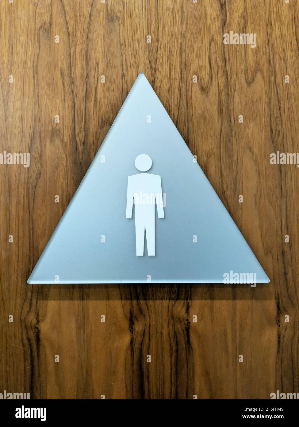 Old mens toilet hi-res stock photography and images - Alamy