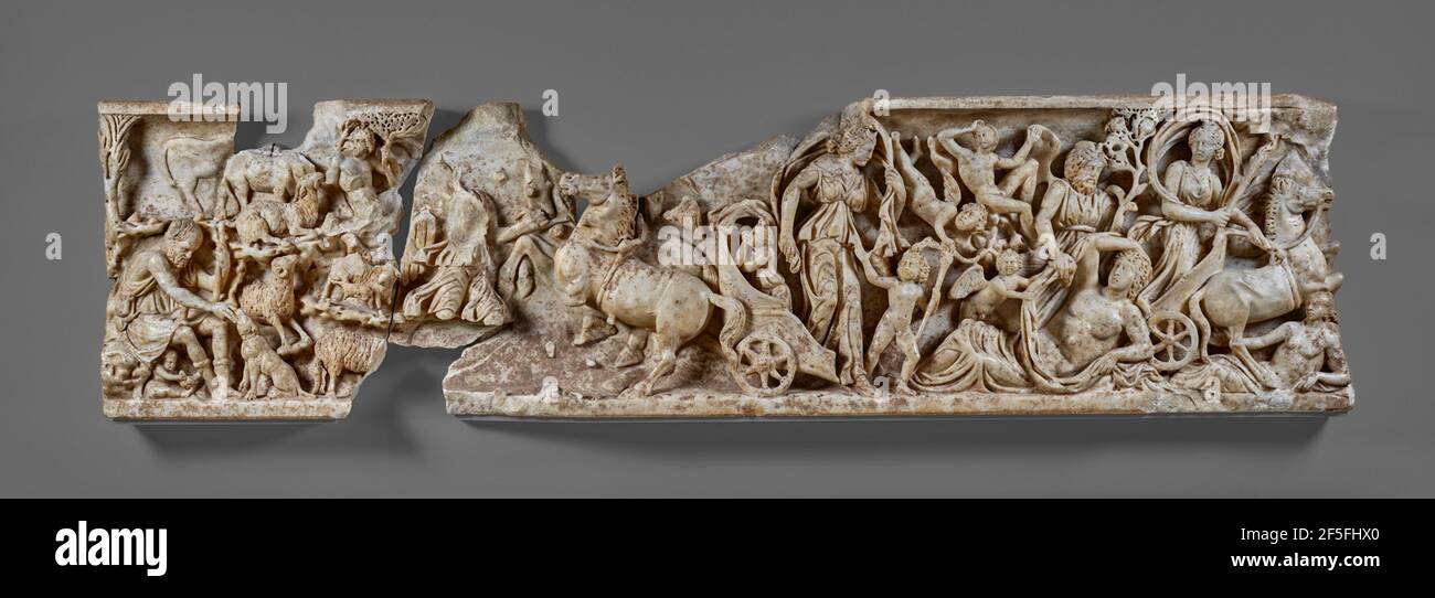 Small sarcophagus hi-res stock photography and images - Alamy