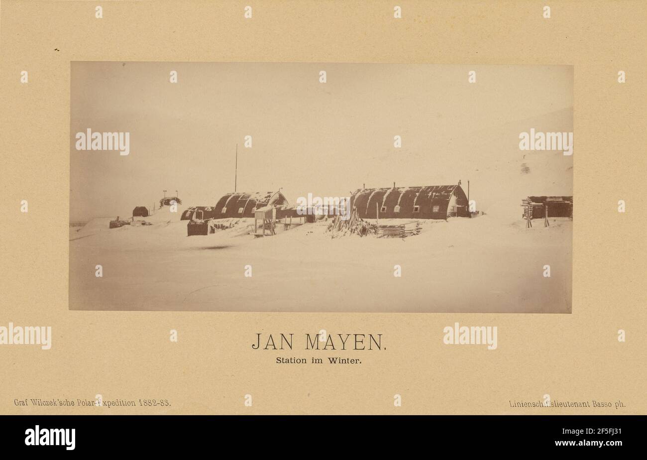 Arctic german weather station hi-res stock photography and images - Alamy