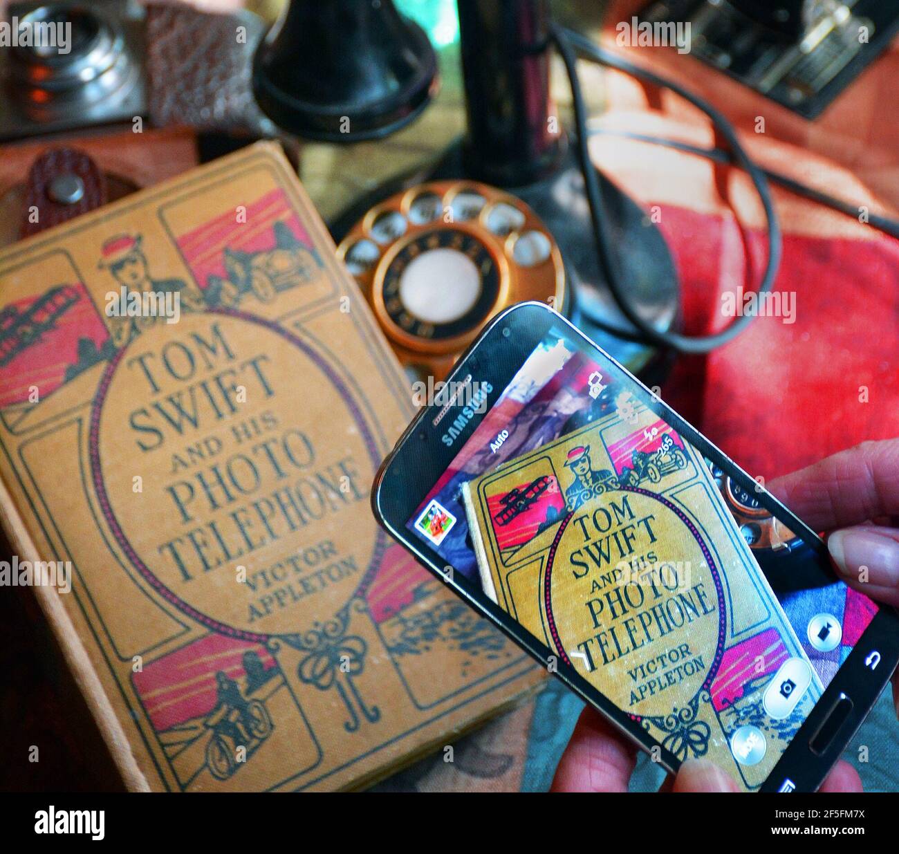 Tom vector hi-res stock photography and images - Alamy