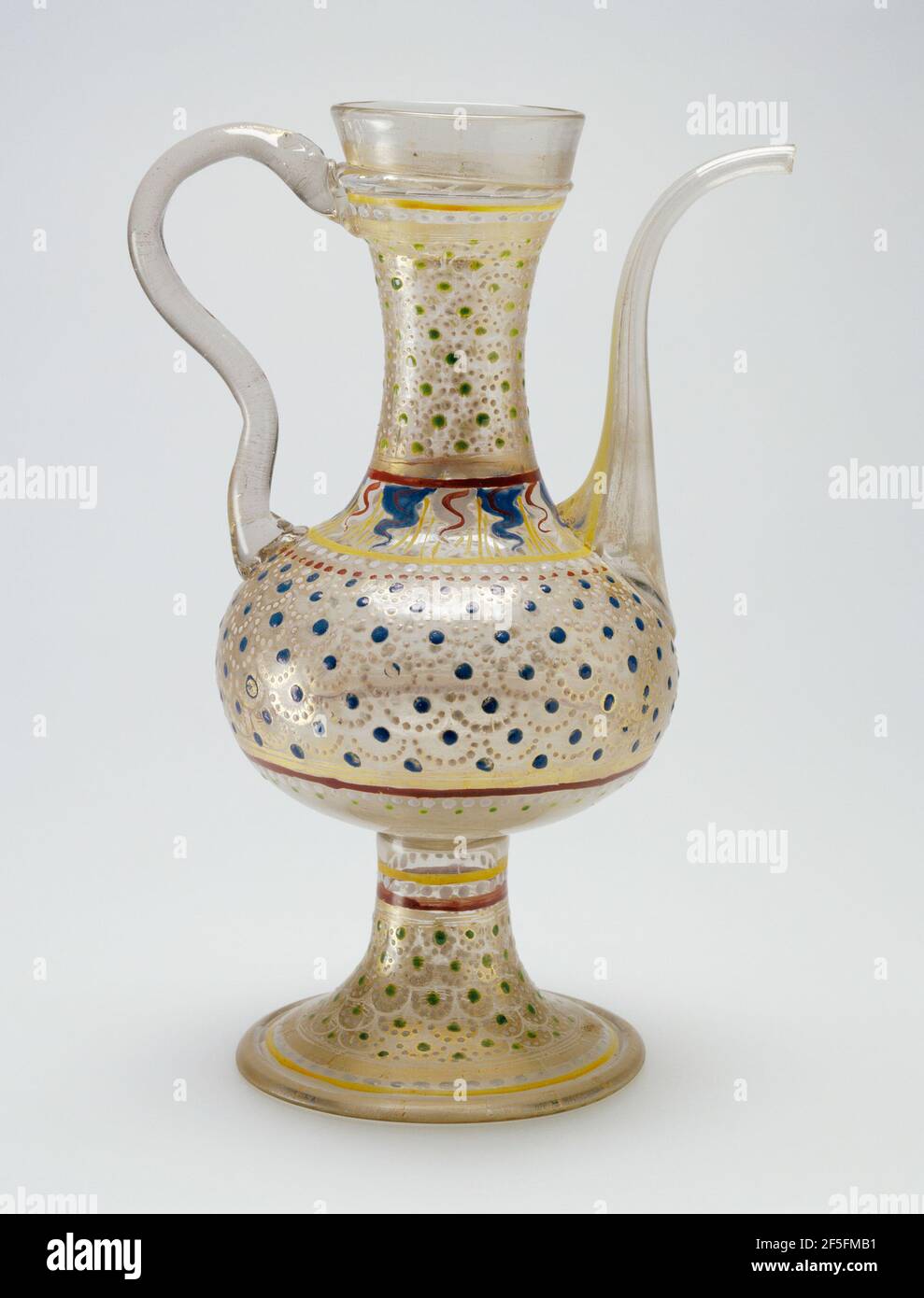 Vintage ceremonial ewer hi-res stock photography and images - Alamy