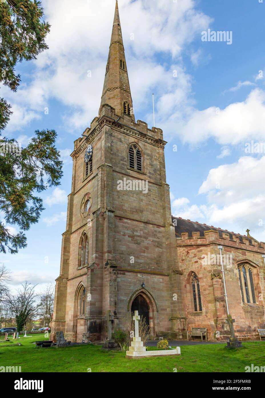 Chaddesley corbett worcestershire hi-res stock photography and images ...
