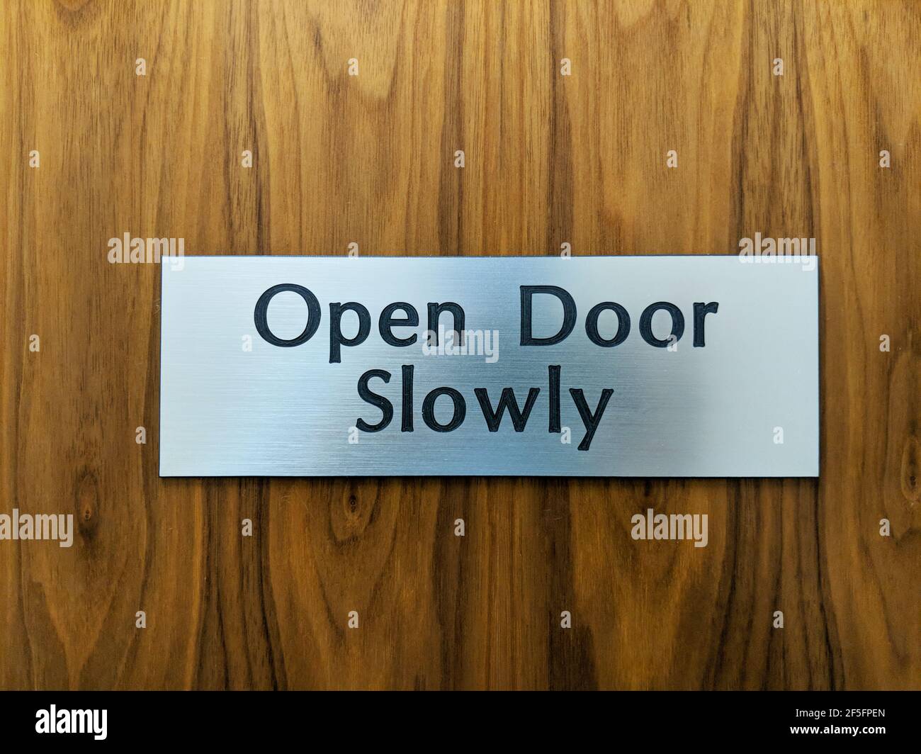 Open please in sign hi-res stock photography and images - Alamy