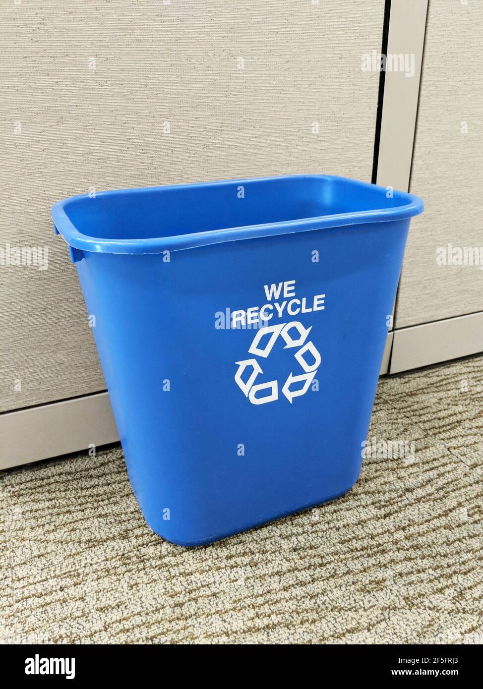 Small Recycle Trash Cans
