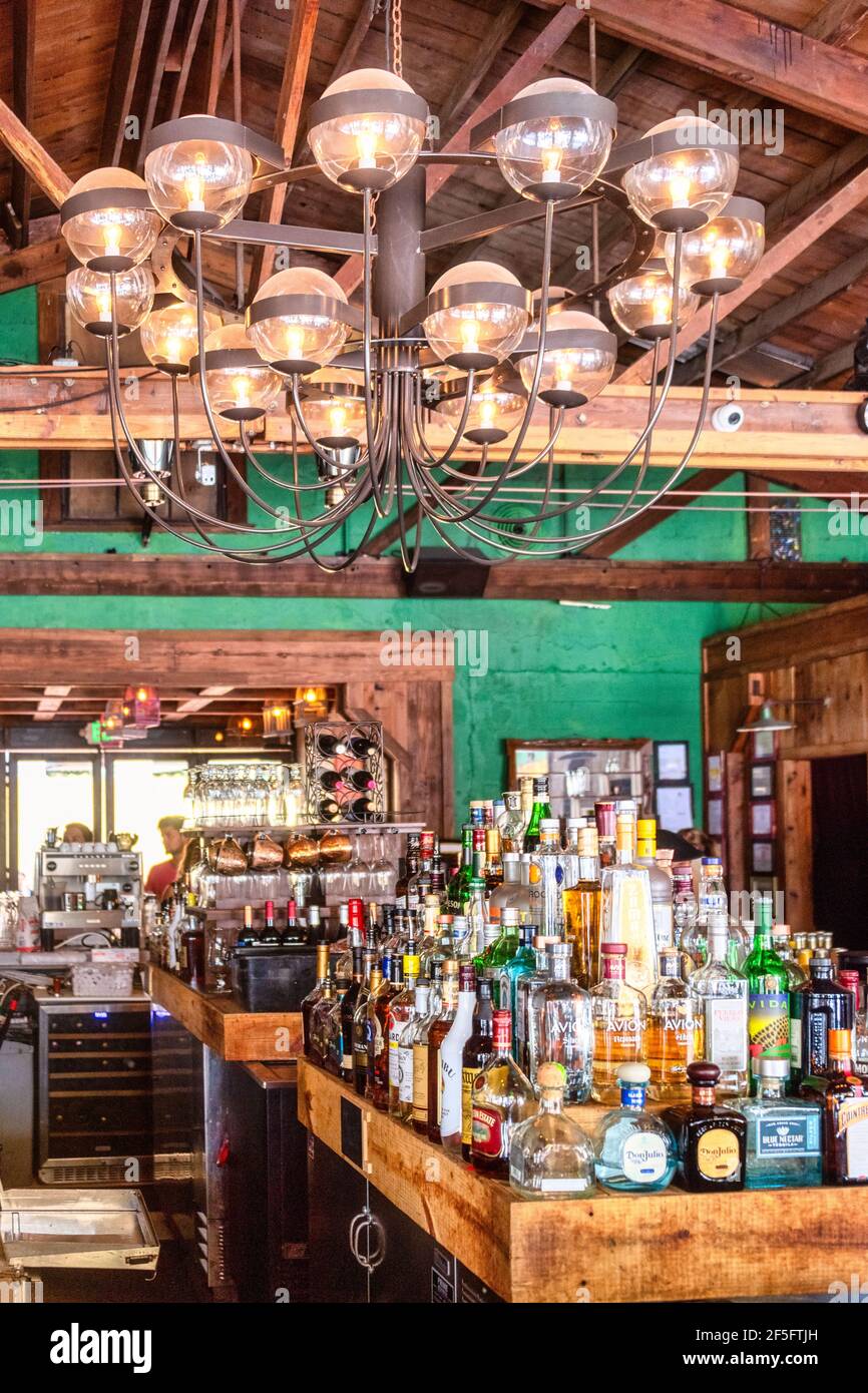 Bar interior counter hi-res stock photography and images - Alamy