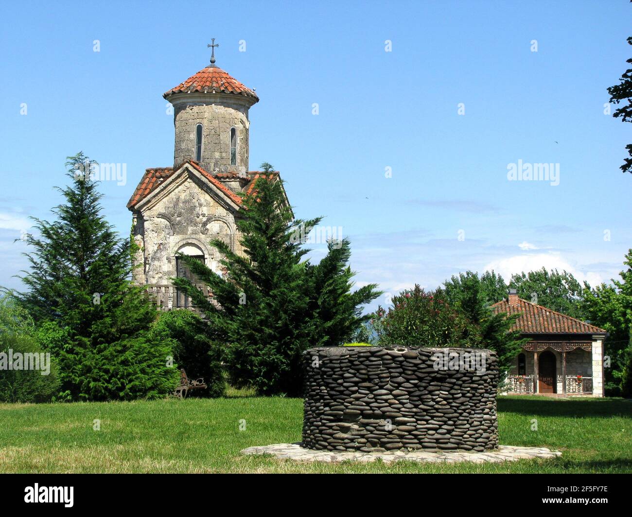 Monastery on a hill hi-res stock photography and images - Alamy
