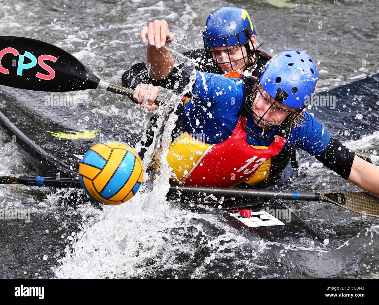 Action canoe polo match hi-res stock photography and images - Alamy