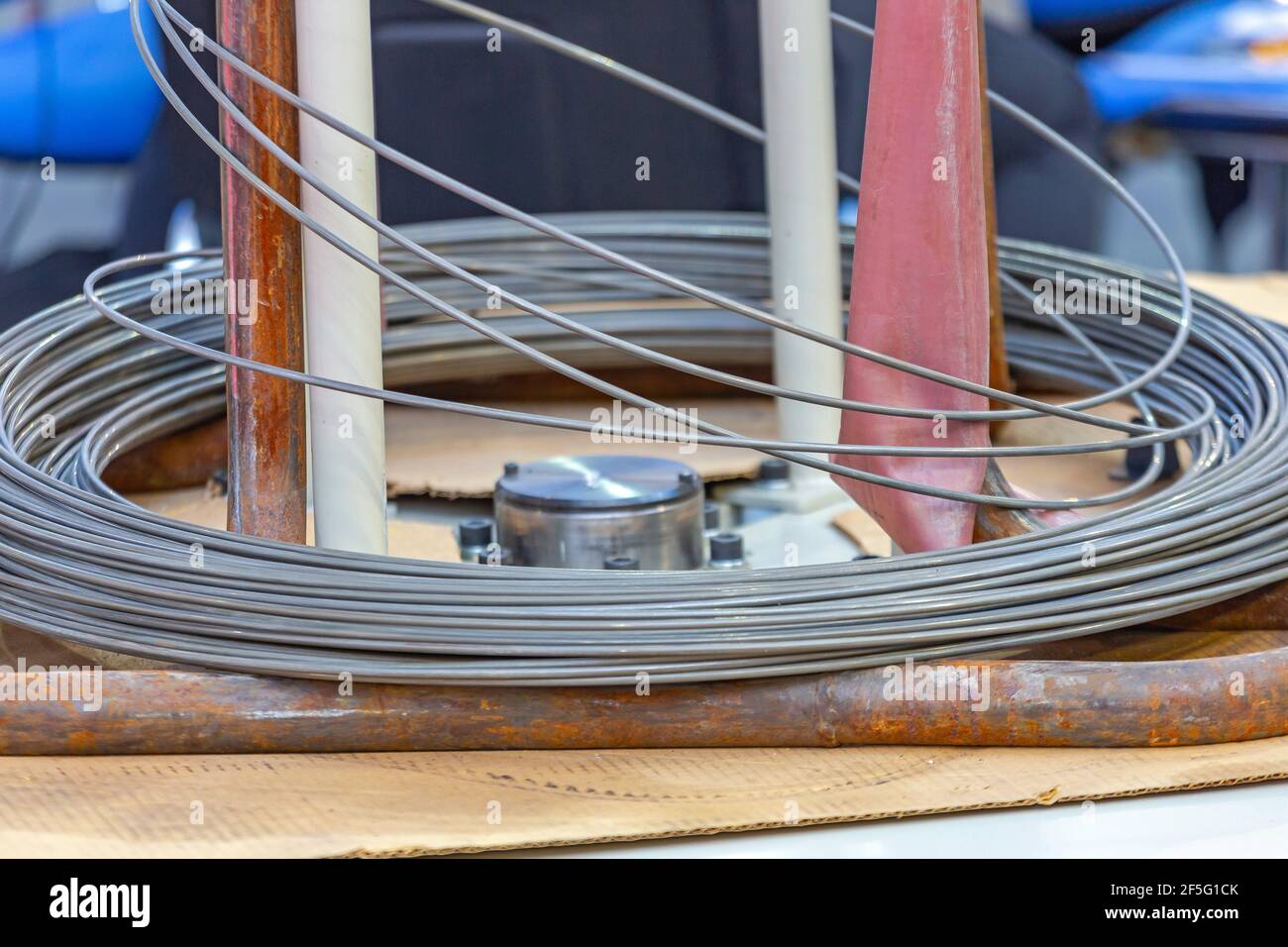 Industrial wire process hi-res stock photography and images - Alamy