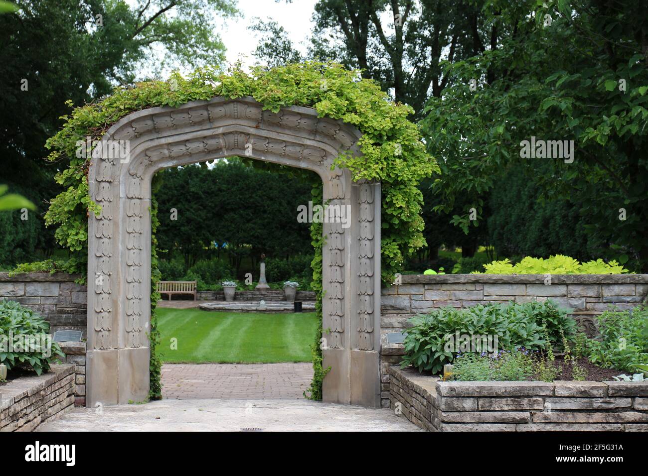 Garden Arch Bench High Resolution Stock Photography and Images - Alamy