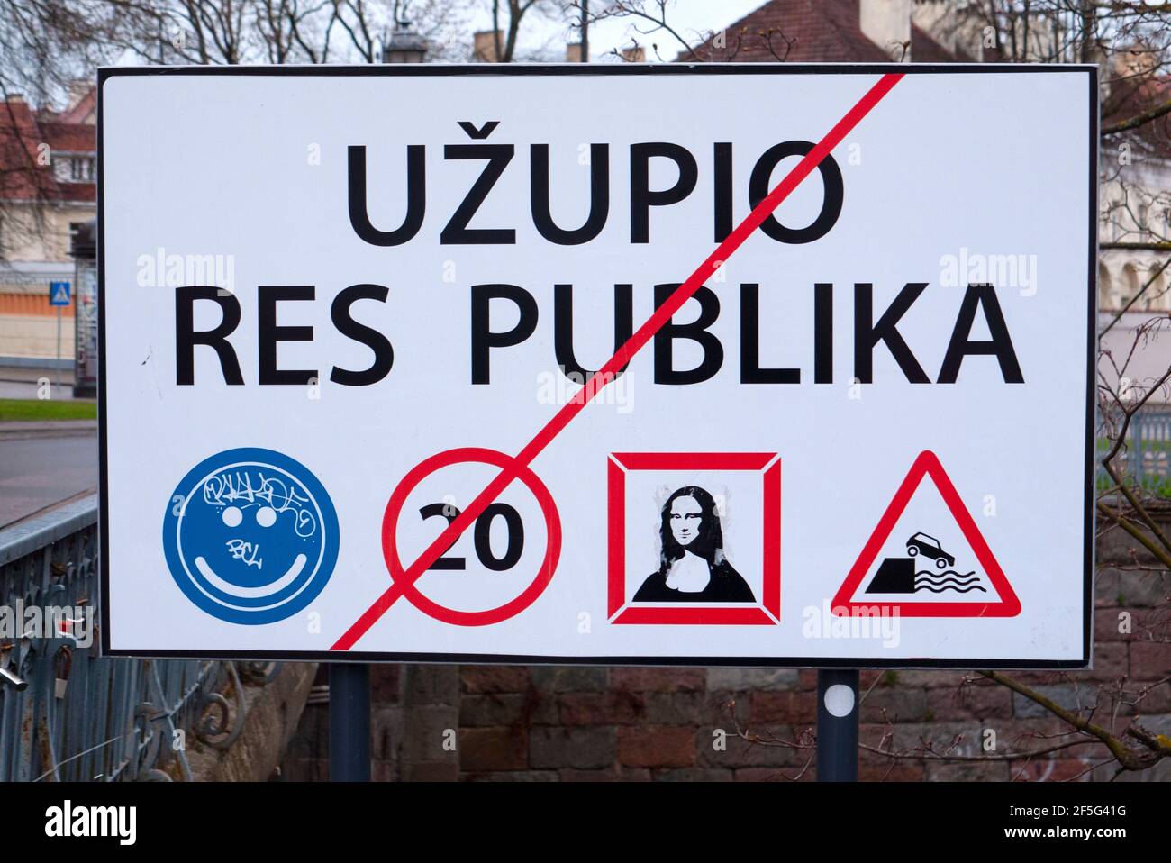 Independent colony of Uzupio, the old town of Vilnius, Lithuania Stock ...