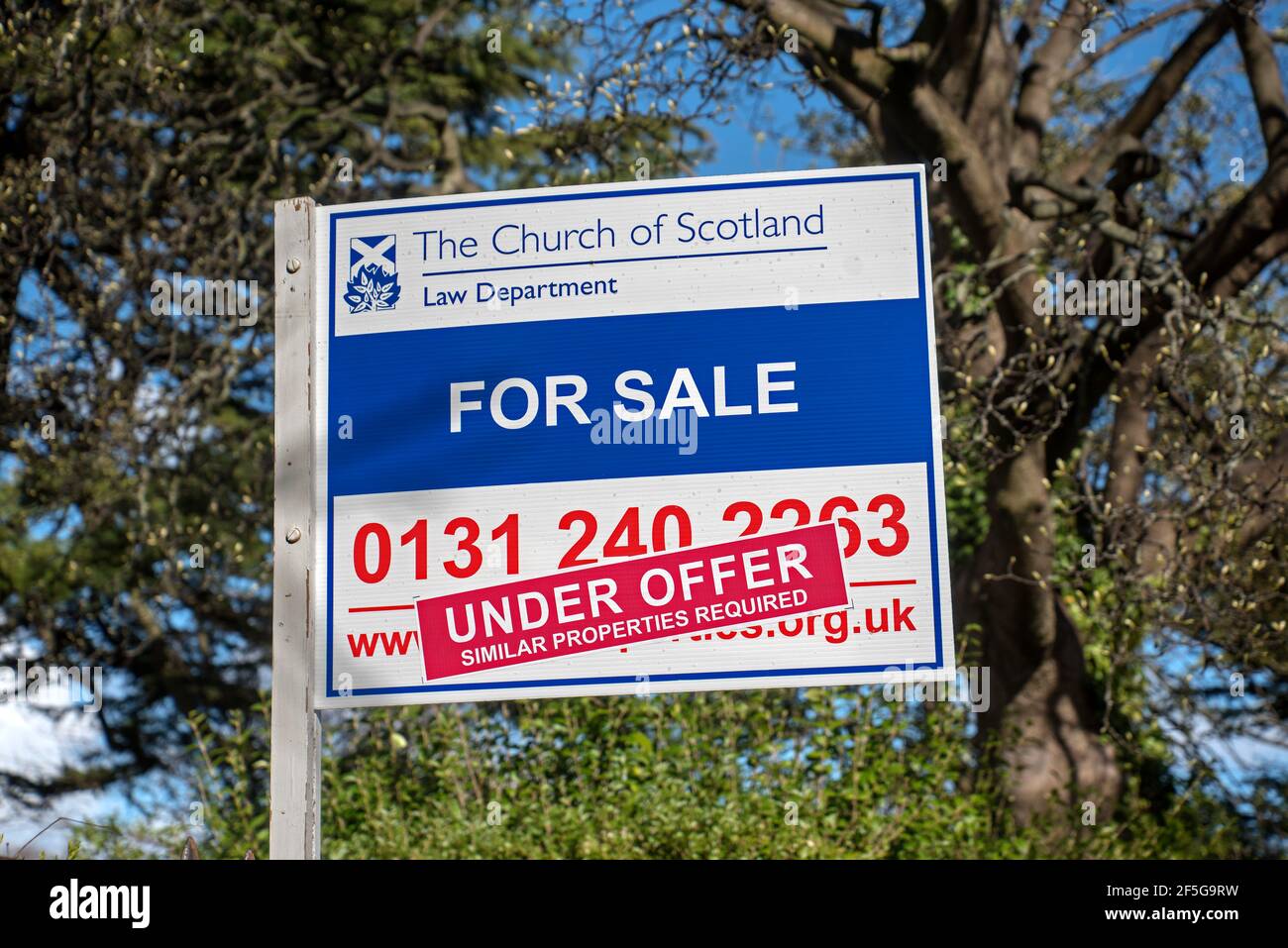 Residential propery for sale hi-res stock photography and images - Alamy