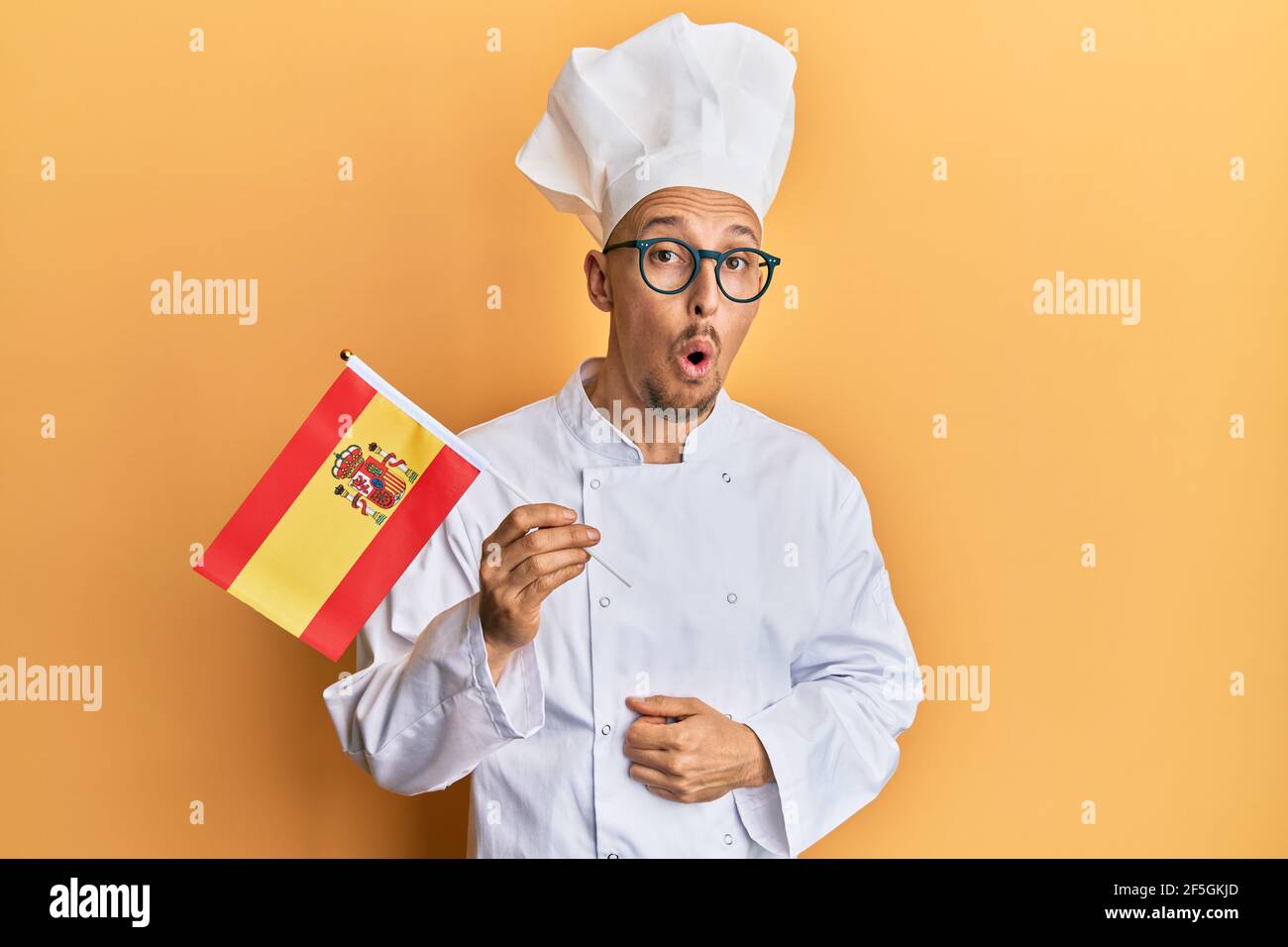 Man shocked spain hi-res stock photography and images - Alamy