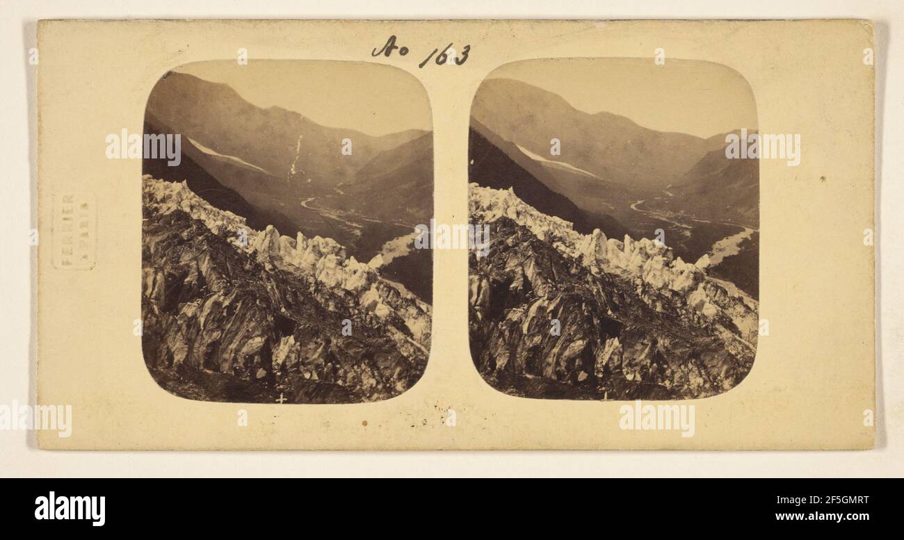 La mer de glace et la vallee de chamouni hi-res stock photography and ...