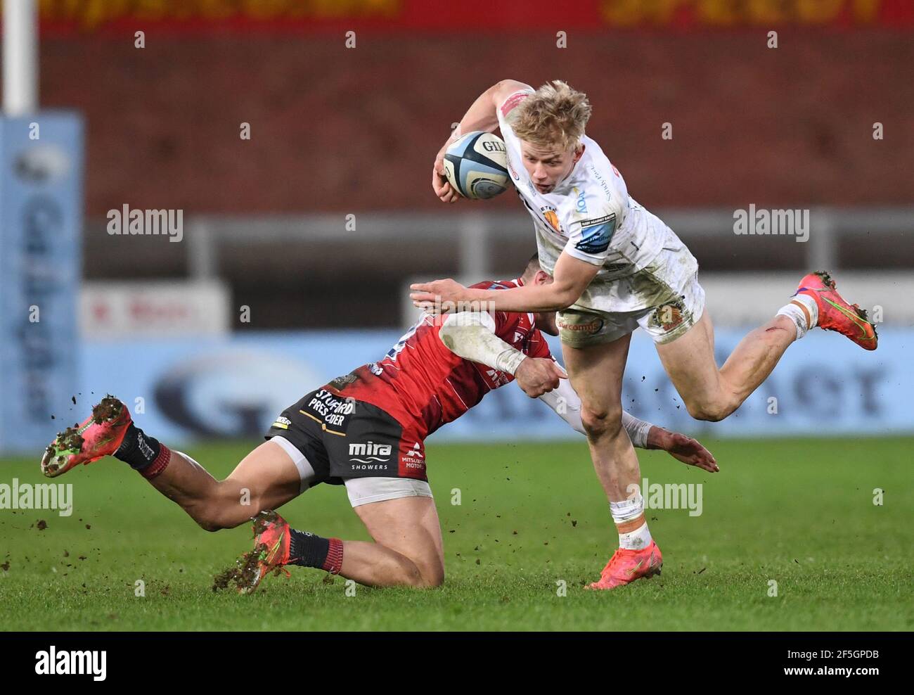 Josh hodge of exeter chiefs hi-res stock photography and images - Alamy