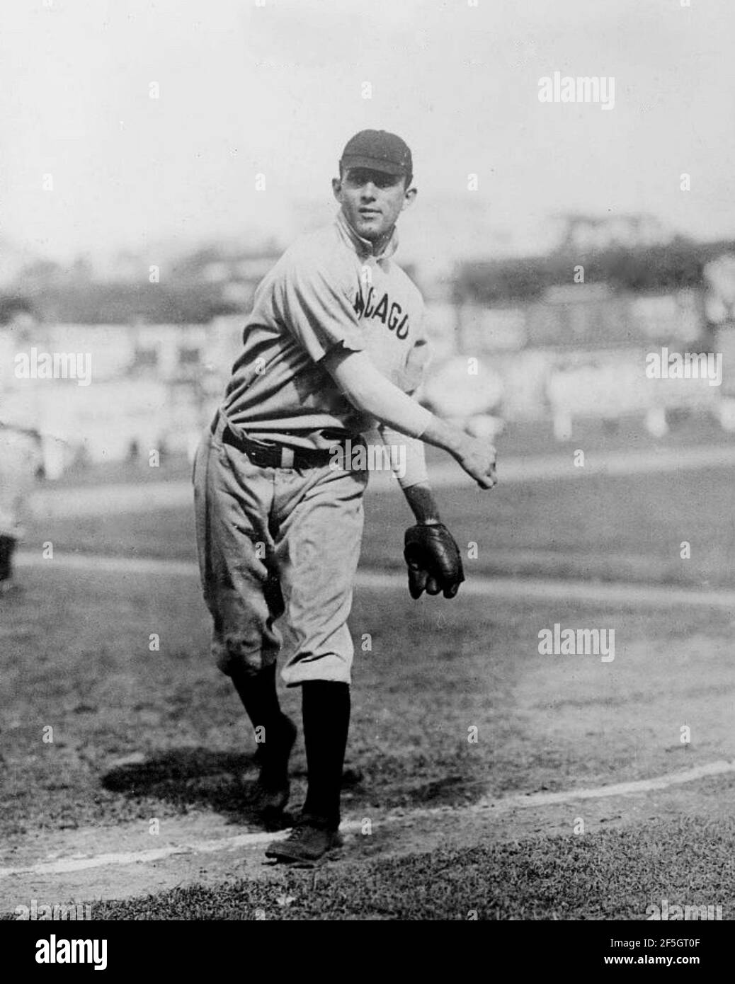 Cubs uniform hi-res stock photography and images - Alamy