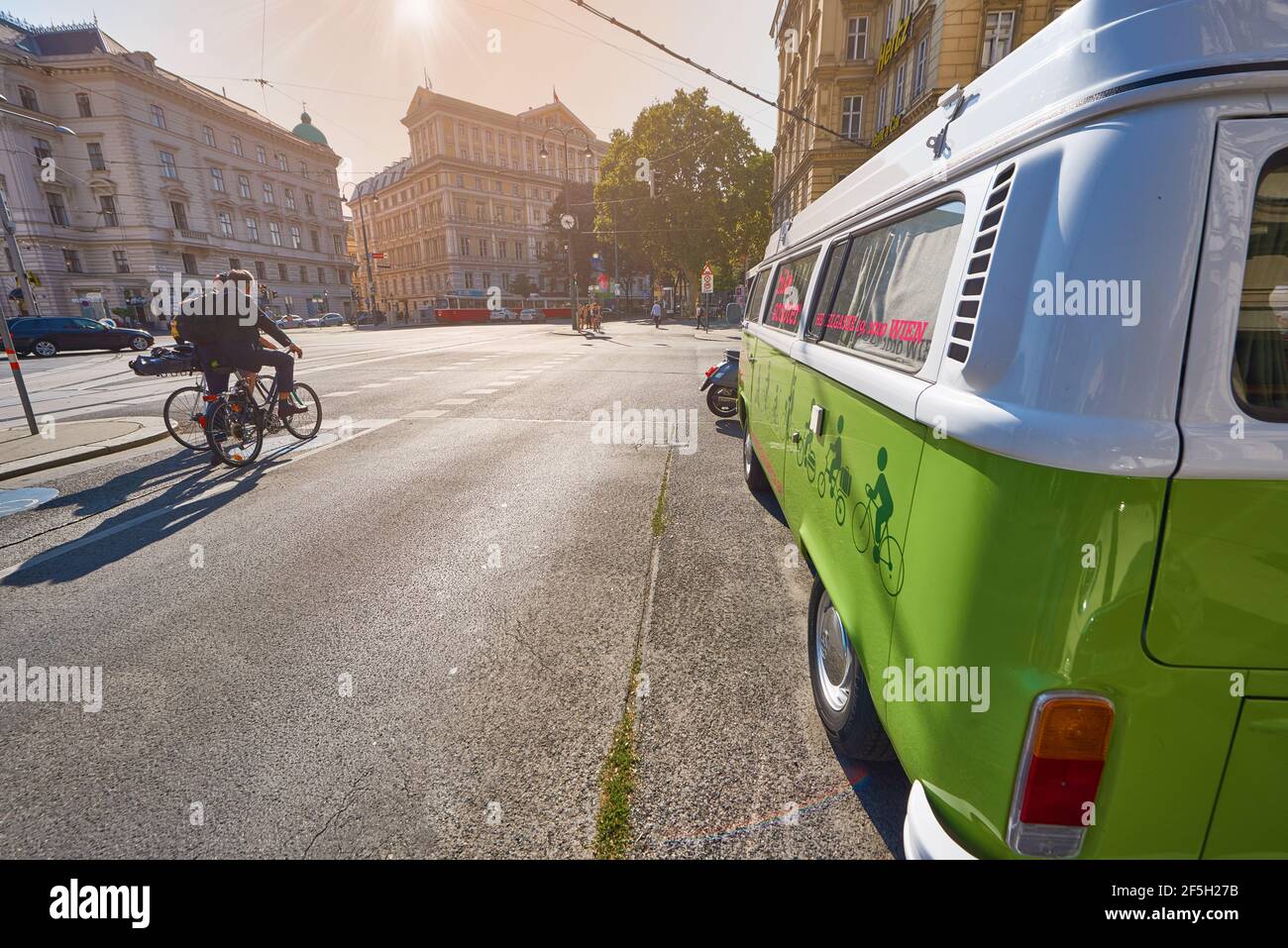 Street life of Vienna Stock Photo - Alamy