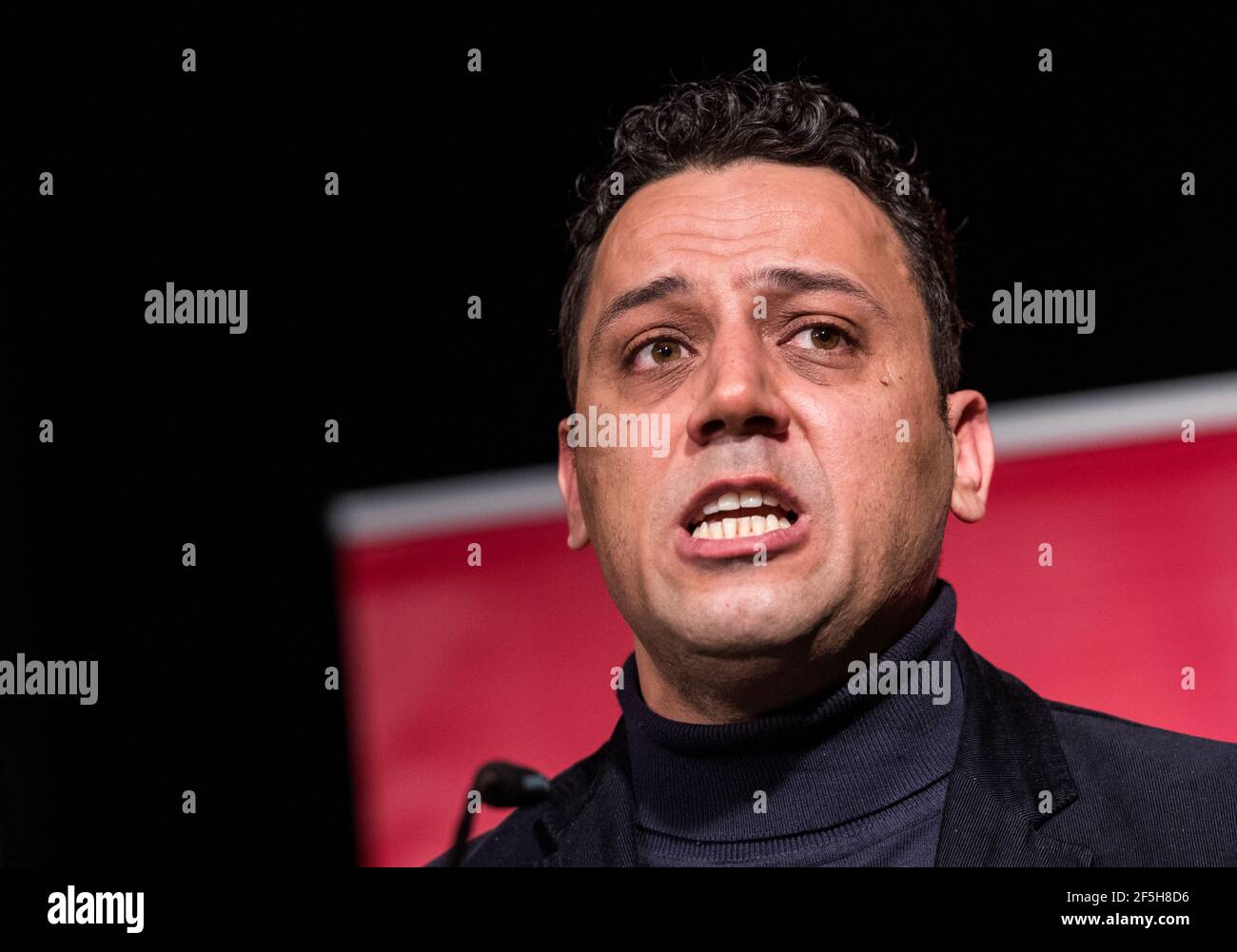 Hamburg, Germany. 26th Mar, 2021. Deniz Celik (Die Linke) speaks during ...