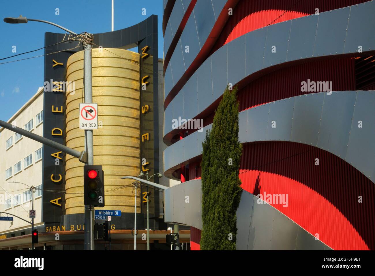 Petersen Museum, Los Angeles, California, USA Stock Photo - Alamy