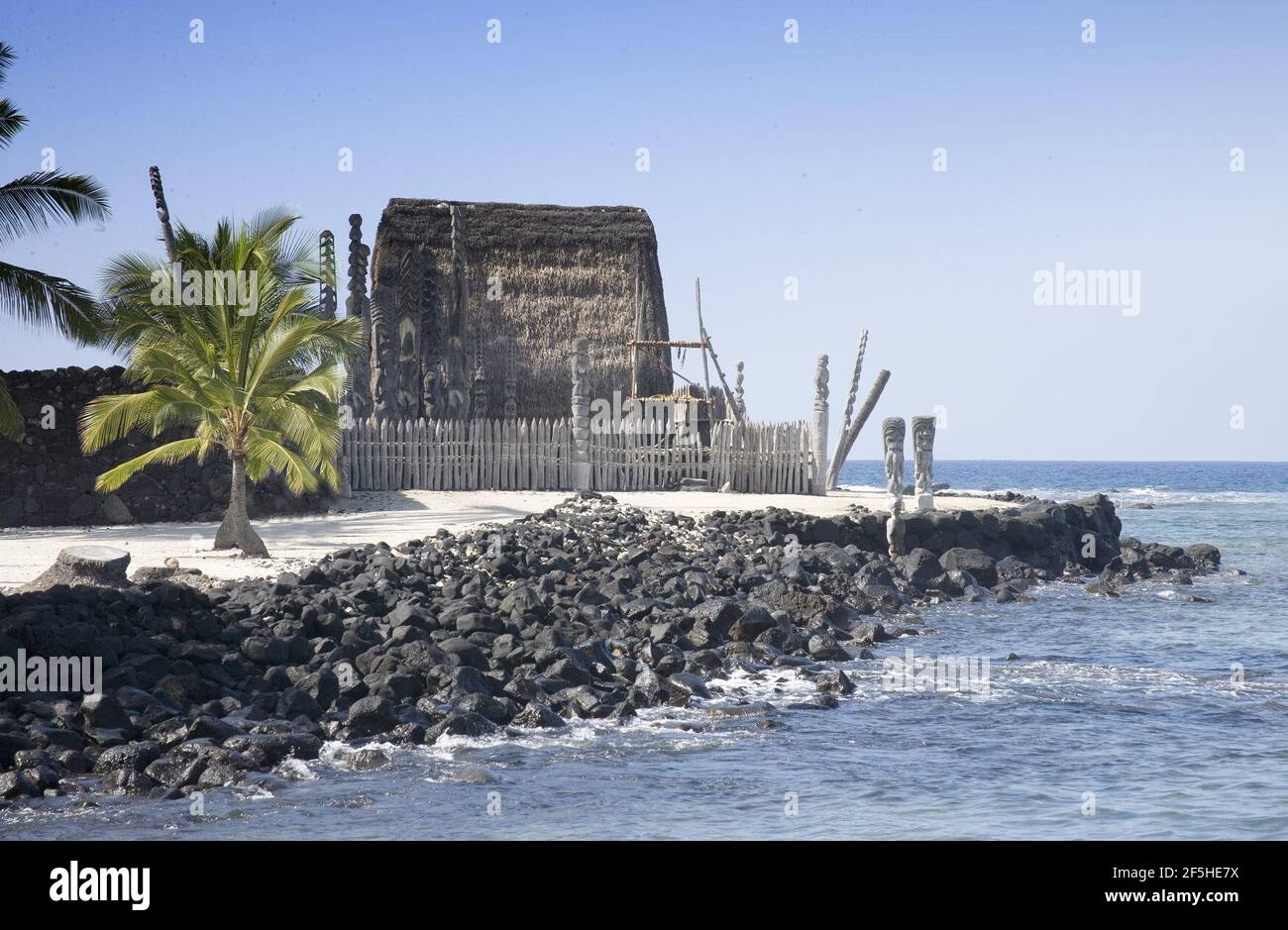 Puʻuhonua o Hōnaunau Stock Photo - Alamy