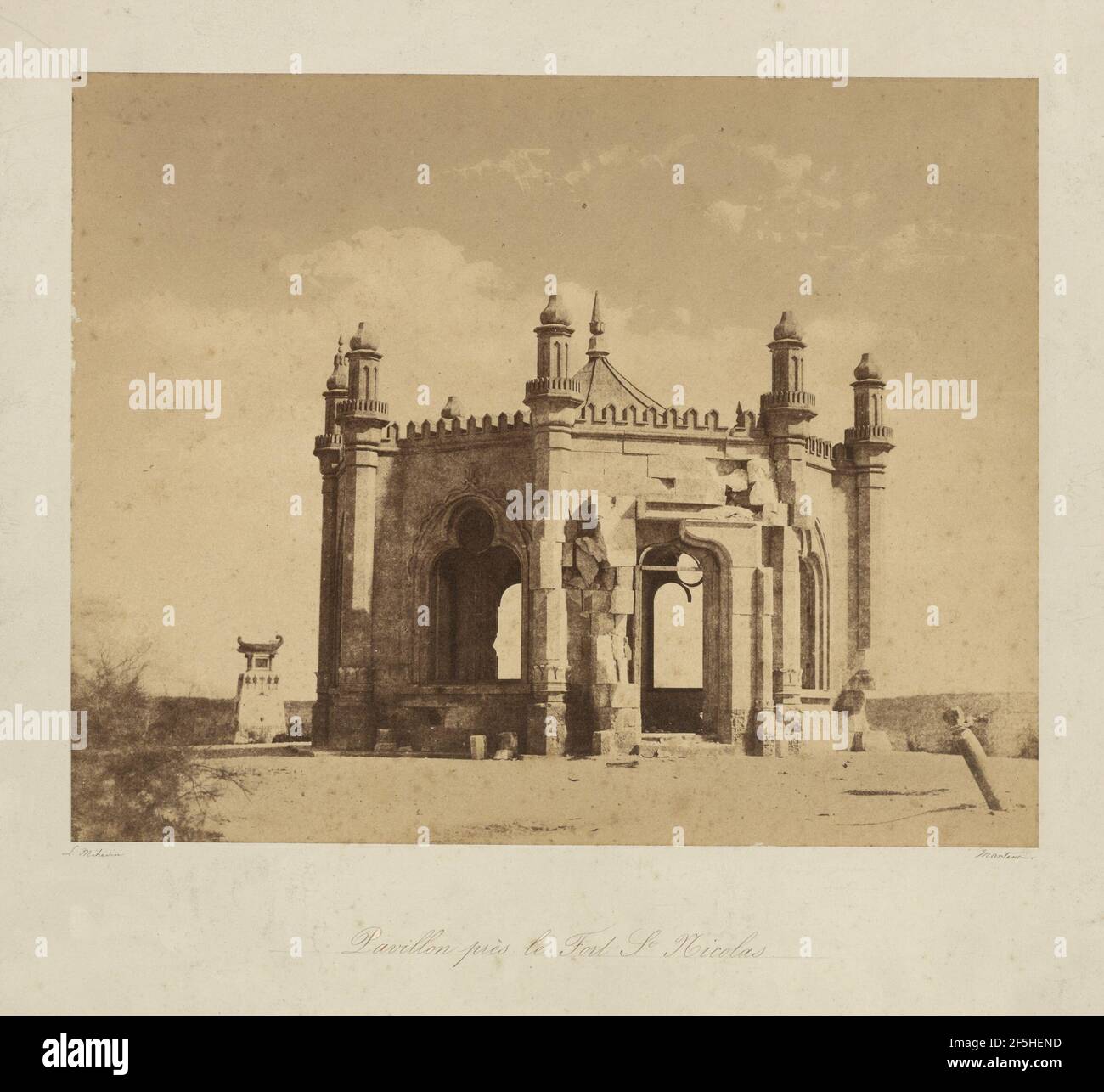 Pavilion near Fort St. Nicholas (Pavillion pres le Fort St. Nicolas ...