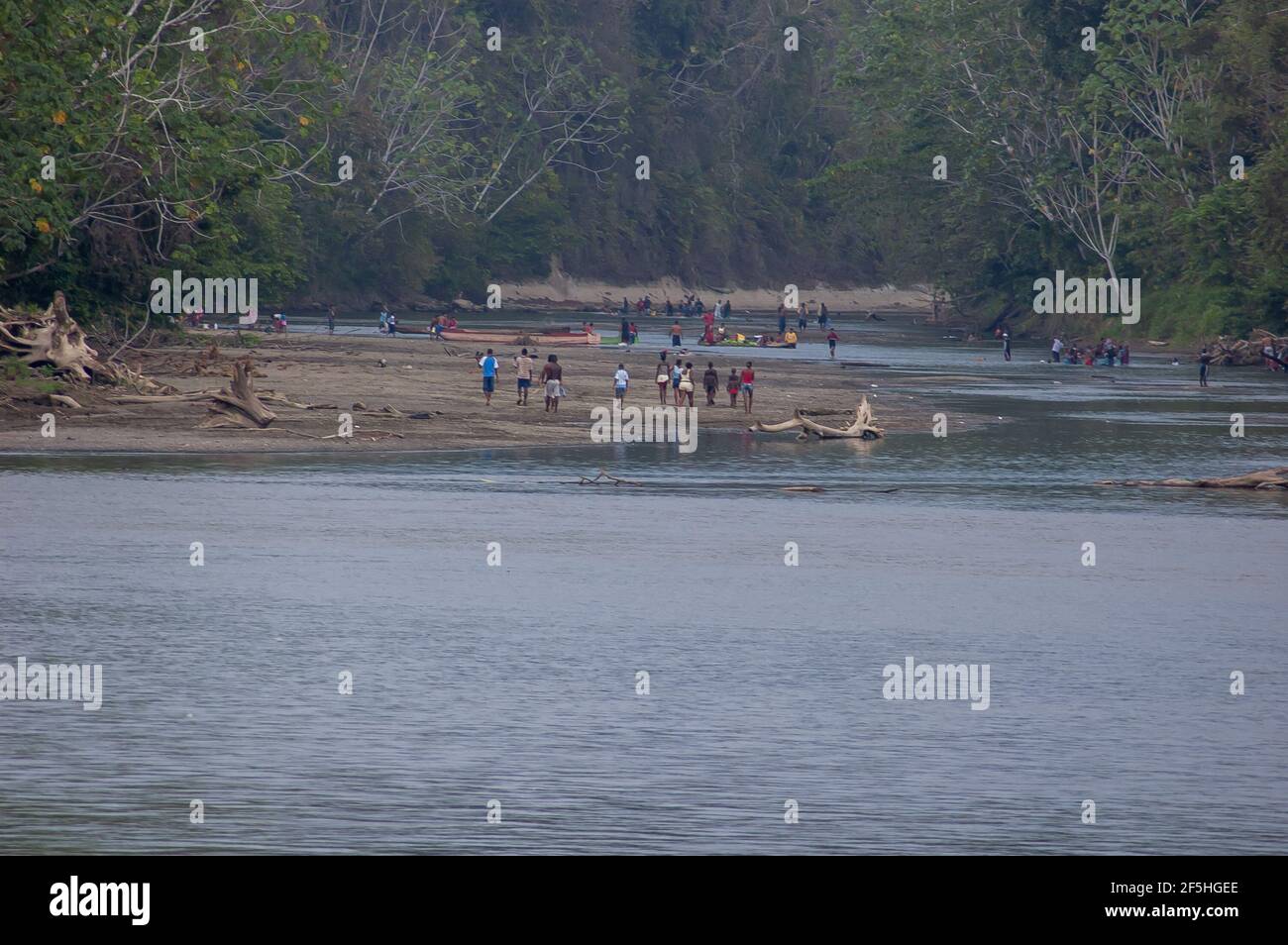 Panama darien province indian village hi-res stock photography and ...