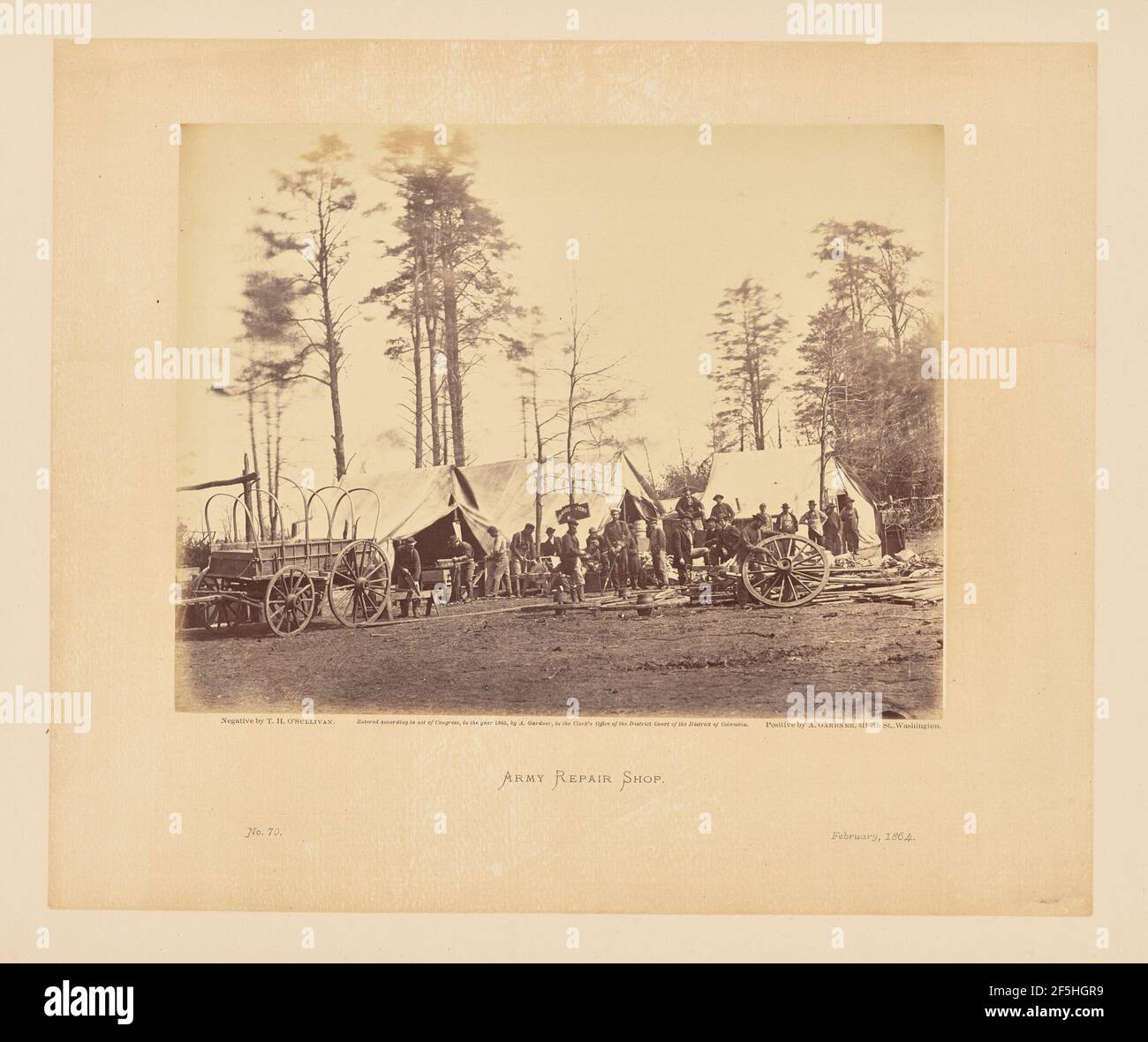 Army equipment repair hi-res stock photography and images - Alamy