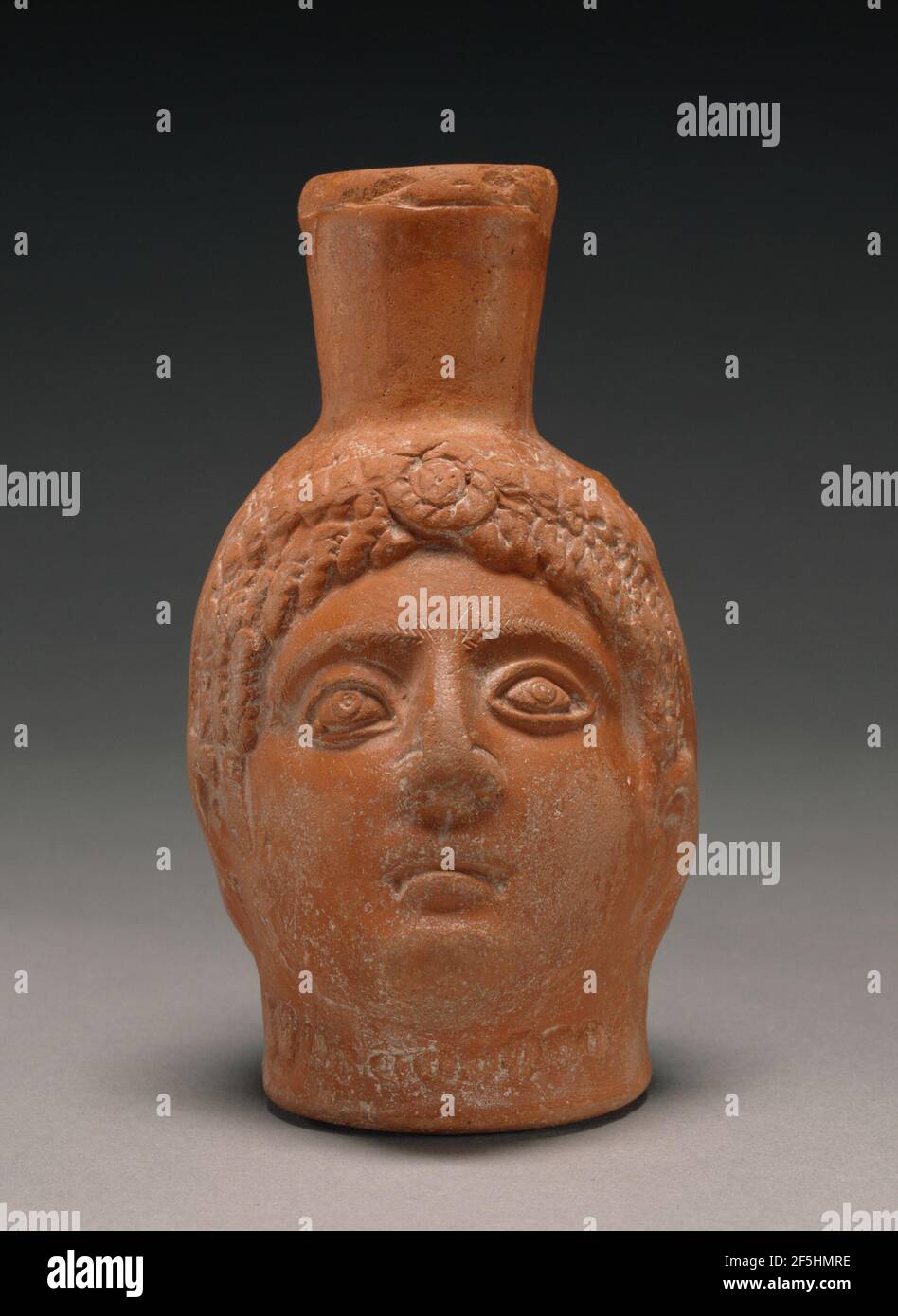 Human face pottery vase hi-res stock photography and images - Alamy