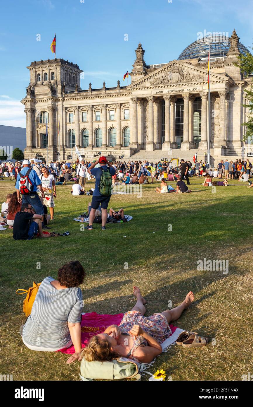 Berlin 2020 hi-res stock photography and images - Alamy