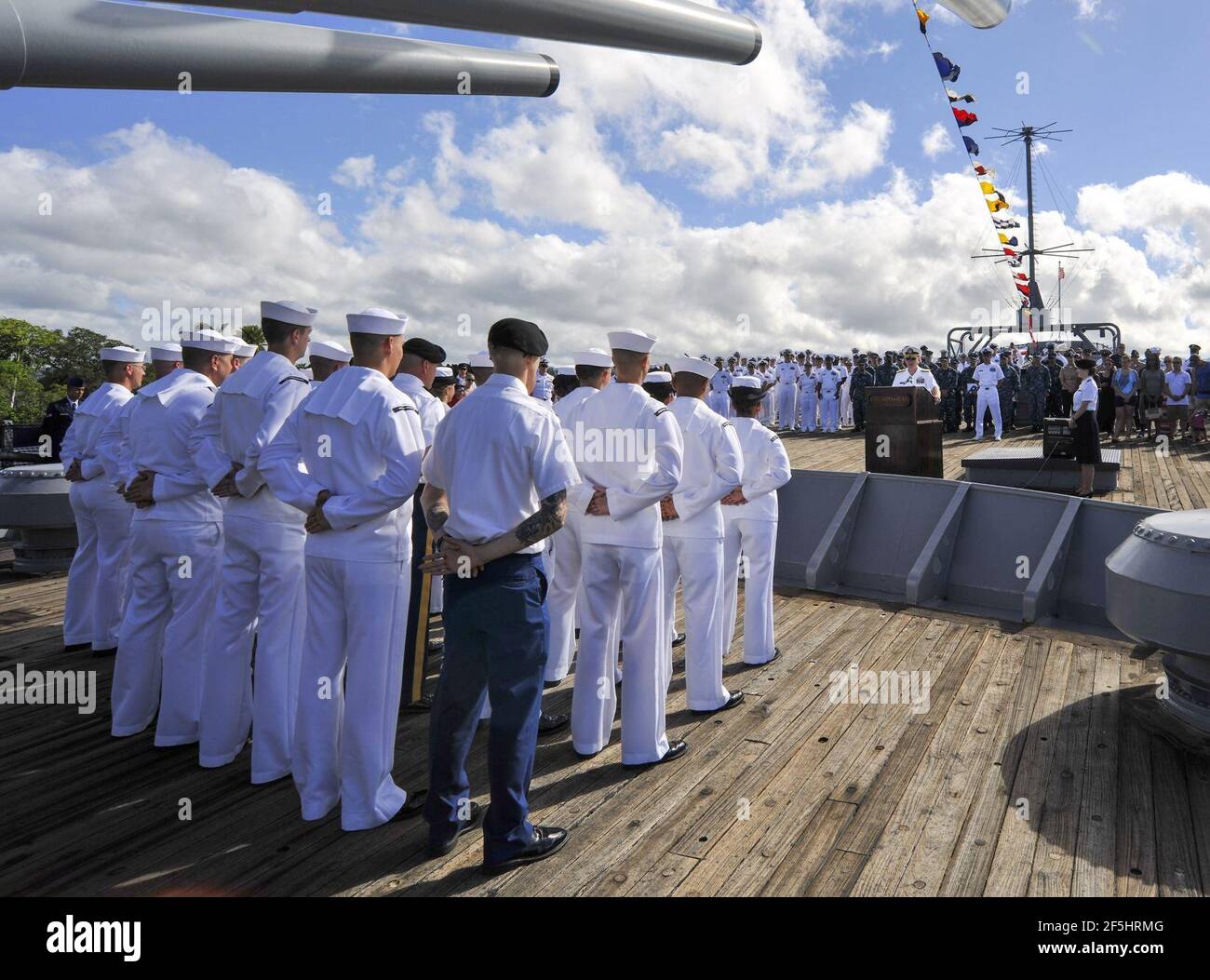 Reenlistment ceremony hi-res stock photography and images - Alamy
