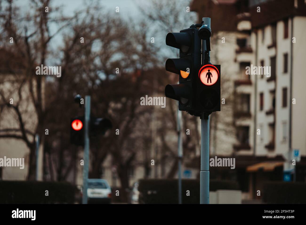 Traffic light burning red for pedestrians Stock Photo - Alamy