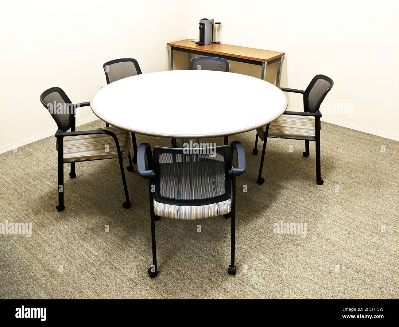 Empty Modern Office Break Room Stock Photo - Alamy