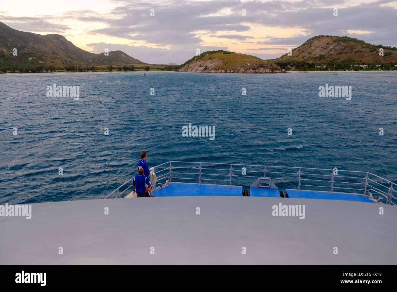 4 Night - Fly Dive Minke Whale Expedition - At Lizard Island Stock ...